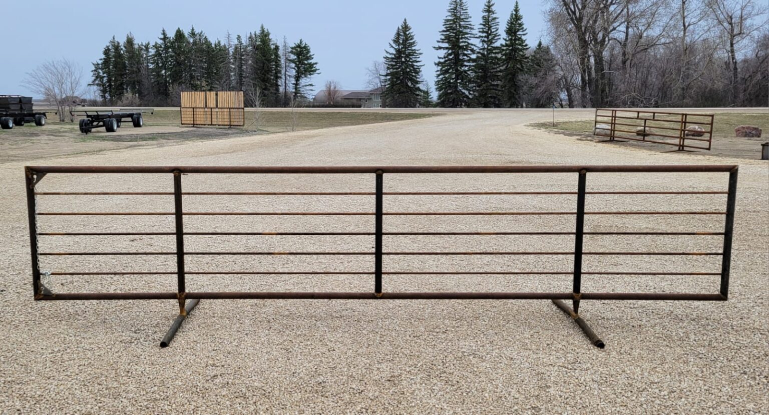 Freestanding Panels - Borderline Fabrication